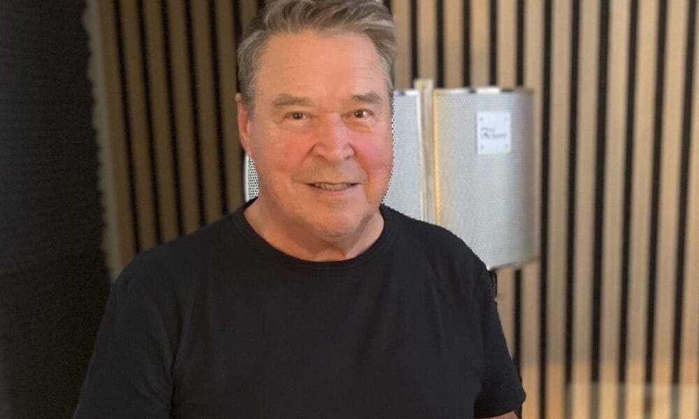 Tapani Kansa julkaisi kuvan 75-vuotisjuhlistaan: ”Reippaasti ...